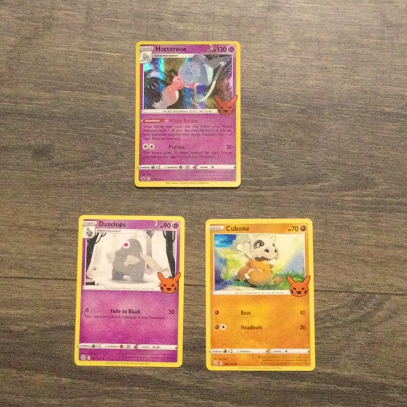 Other | 3 Halloween Edition Pokmon Cards 222 | Poshmark